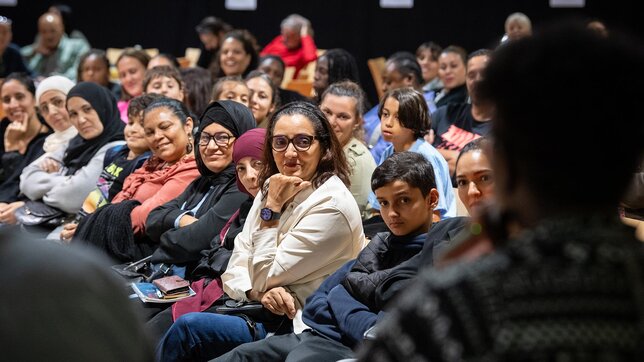 Harcèlement scolaire : prendre conscience collectivement | Ville de ...